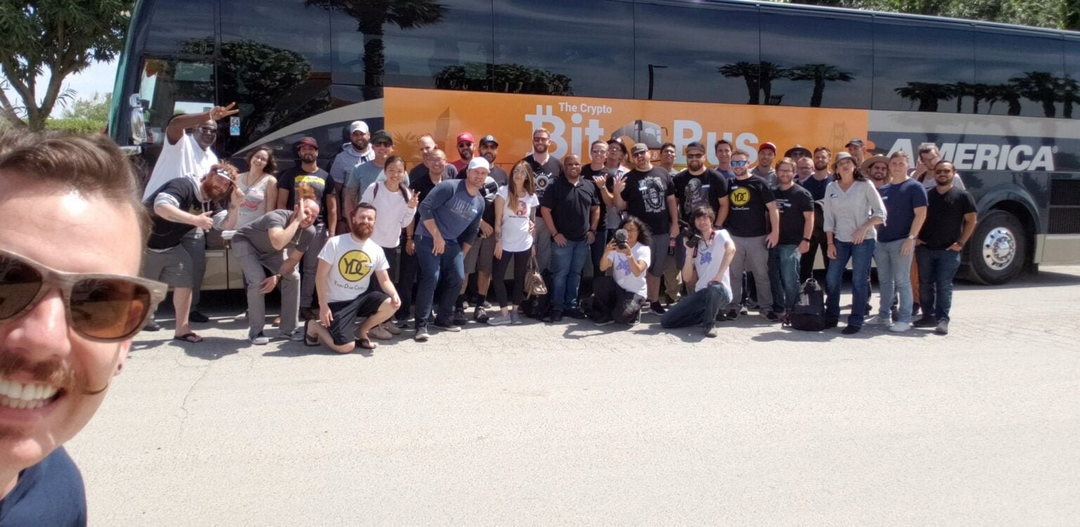 Bus Bitcoin Crypto BitBus Inilah Angkutan Peserta Konferensi Bitcoin 2019